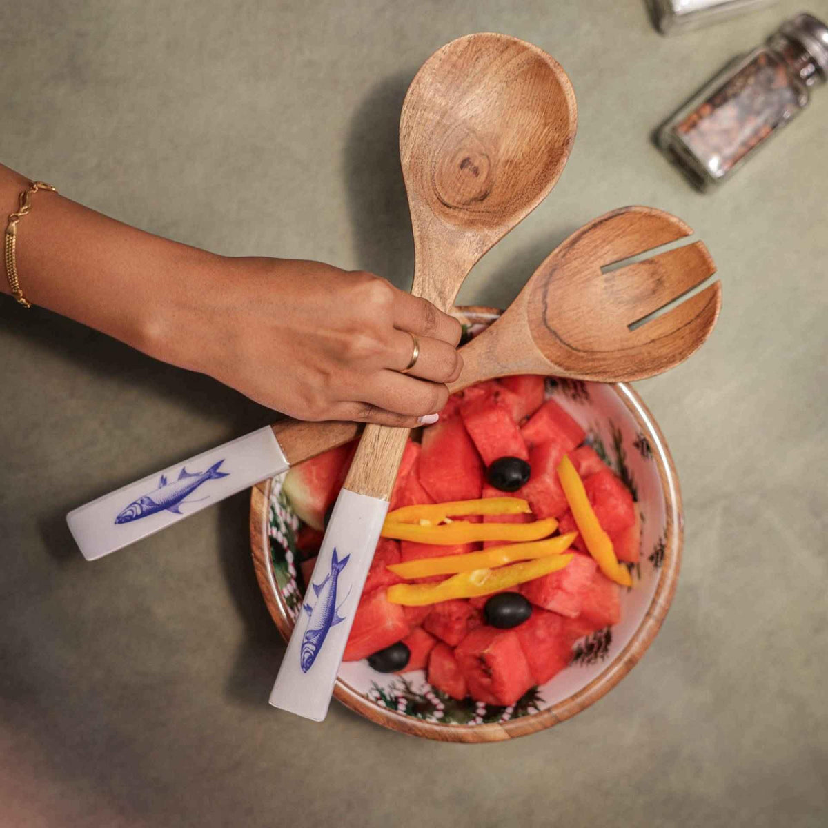Catch & Serve Serving Spoons – Ireka Homes