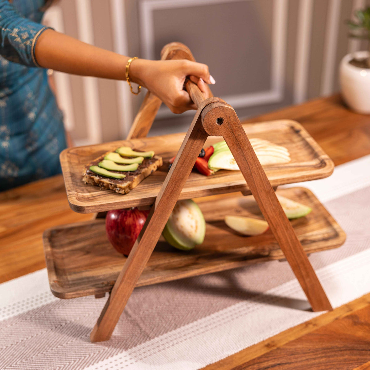 SnackRack Multipurpose Collapsable Serveware – Ireka Homes